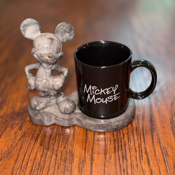 Disney | Dining | Mickey Mouse Cup Holder Desktop Organizer Pencil 2oz ...